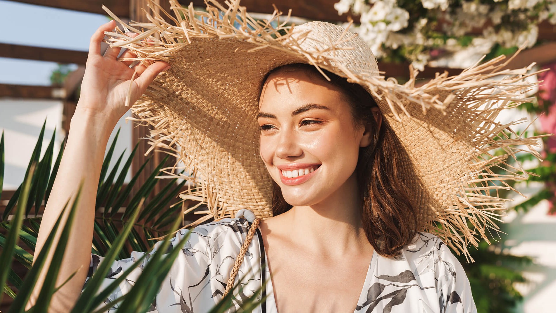 Are You Using Enough Sunscreen? Here's How to Know.